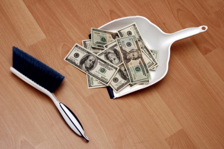 Easy Ways to Clean Up Your Finances Now, Before Another Year Begins ...